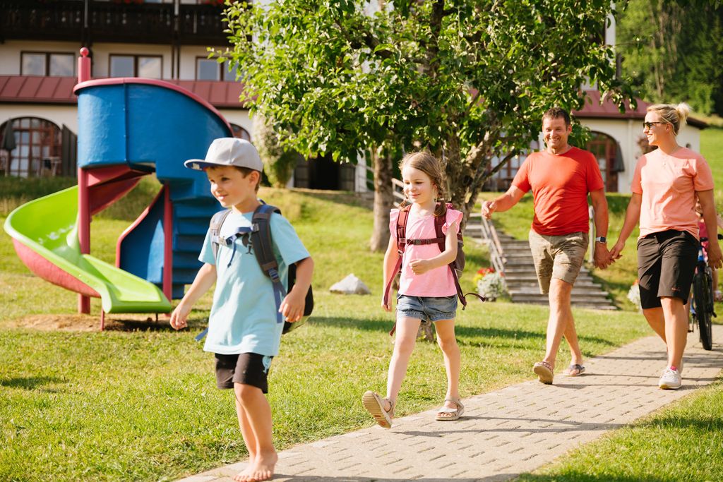 % ADVANTAGE WEEKS FOR FAMILIES FROM 6 NIGHTS - MONDI Hotels & Resorts